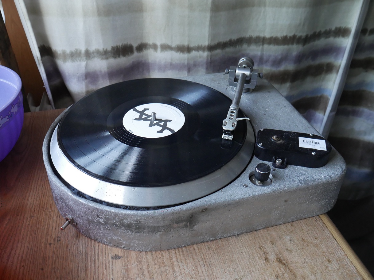 Turntable Final Assembly | Greens and Machines