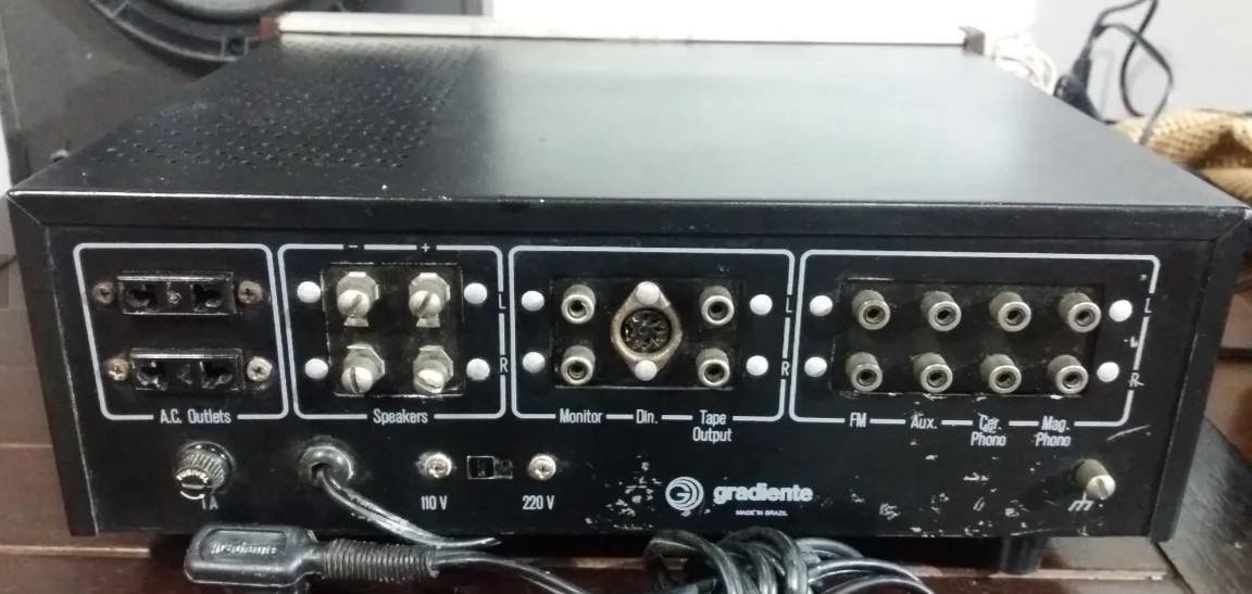 Vintage 70 80: Gradiente - Amplificadores Integrados