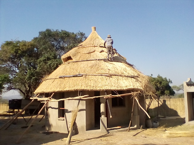 Thatched kitchen and round hut thatching in Zimbabwe call or WhatsApp ...
