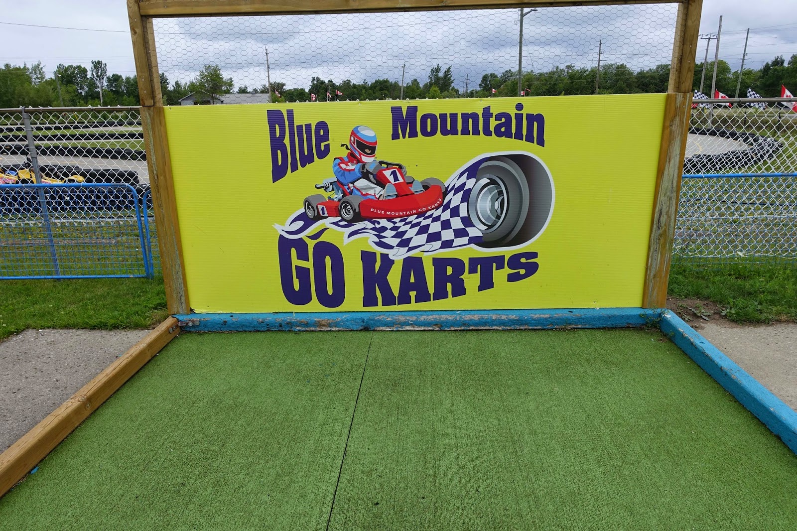 Malcolm's Can-Am Trip: Blue Mountain Go-Karts