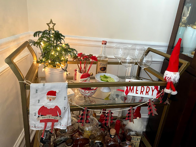 Christmas Bar Cart - My Glittery Heart