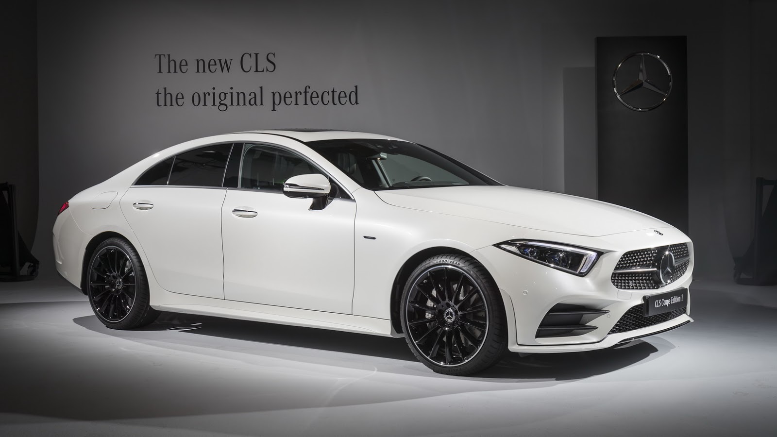 2019 Mercedes-Benz CLS Four-Door Coupe Is Back With Straight-6 (Updated ...