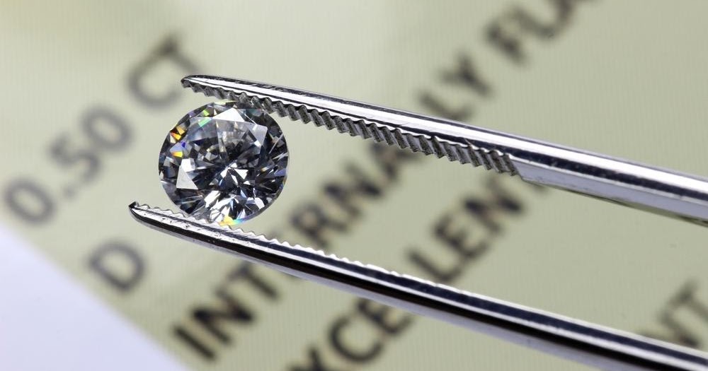 Which Diamond Cut Sparkles the Most?