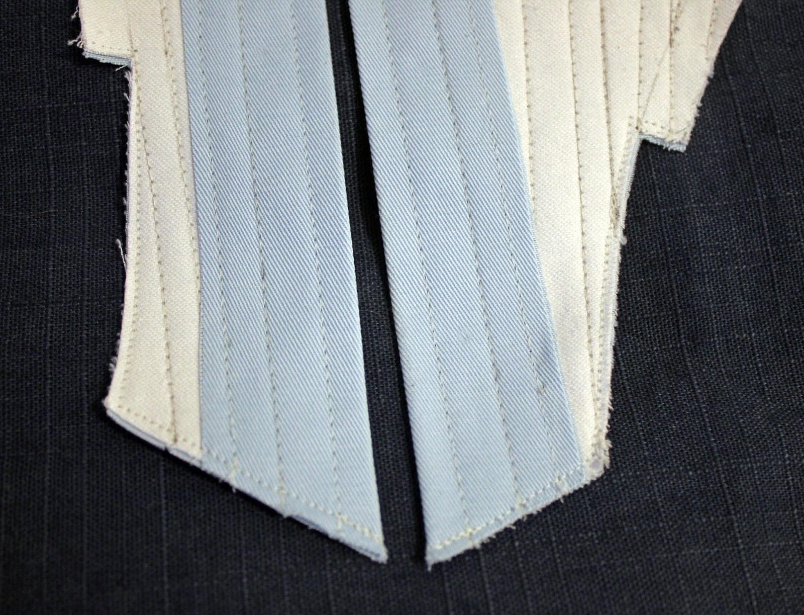 Rococo Atelier: 18th century stays - tutorial - part 2