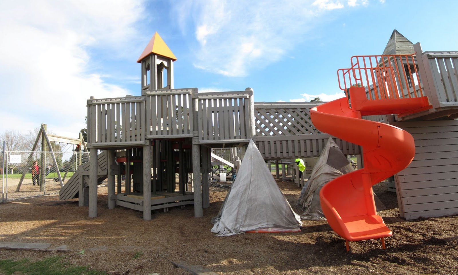 The Rexroth Mannasmann Collective: Burden Park Playground with Simon Ellis