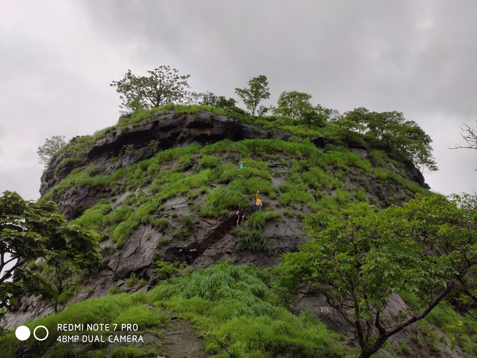 माझी दुर्गभ्रमंती...: किल्ले मृगगड (MRUGAGAD FORT)