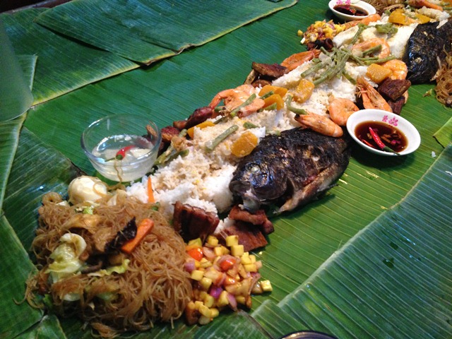 ERICJAZ FOODIES: A SUNDAY BOODLE FIGHT!