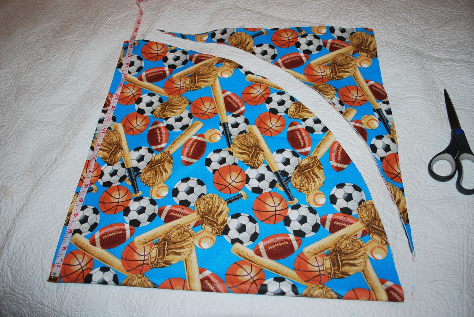 If I Can Sew It, You Can Sew It: Lego Sack Tutorial