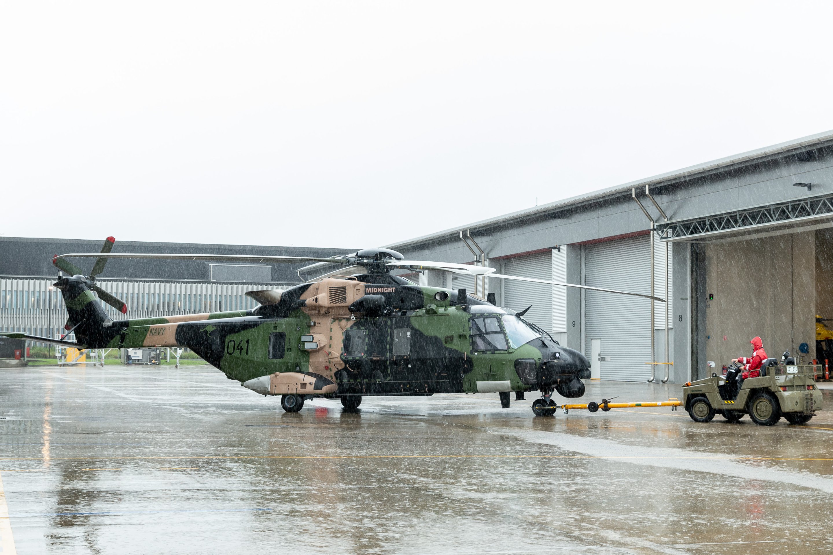 Snafu Australian Army Deploys Three Helicopters To Assist In Search