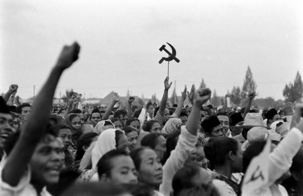 PKI di 1955, Photographer by Howard Sochurek (LIFE)
