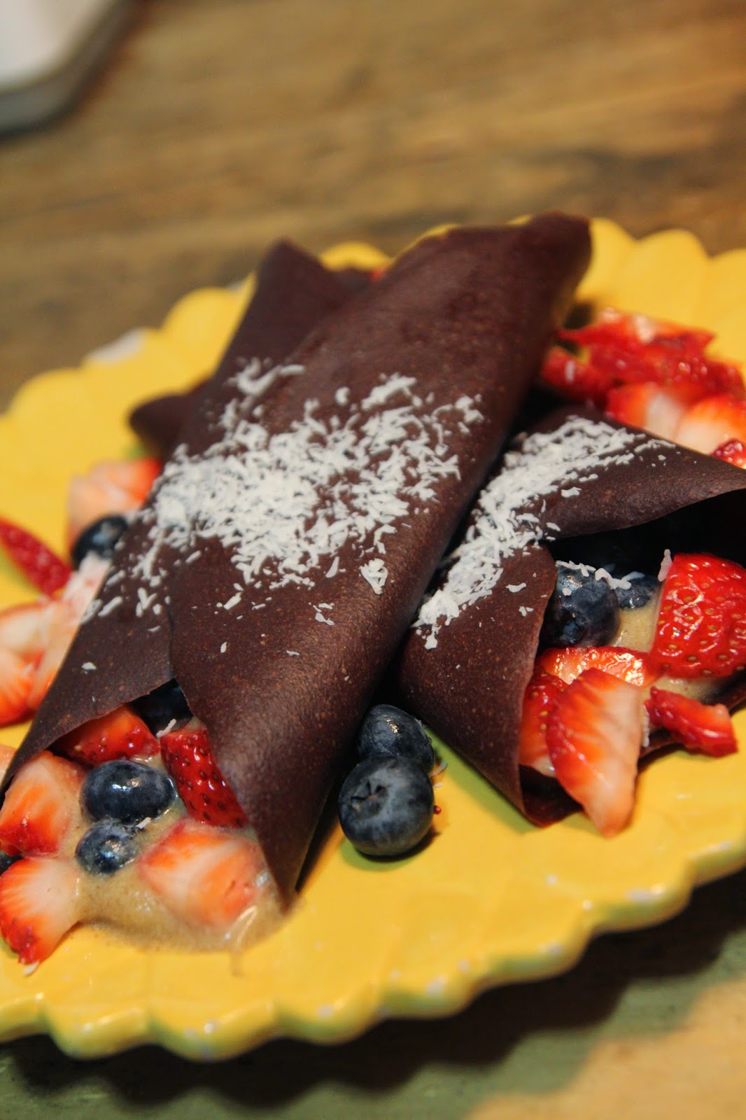 Raw Envy with Dayna Martin: Raw Cacao Crepes!