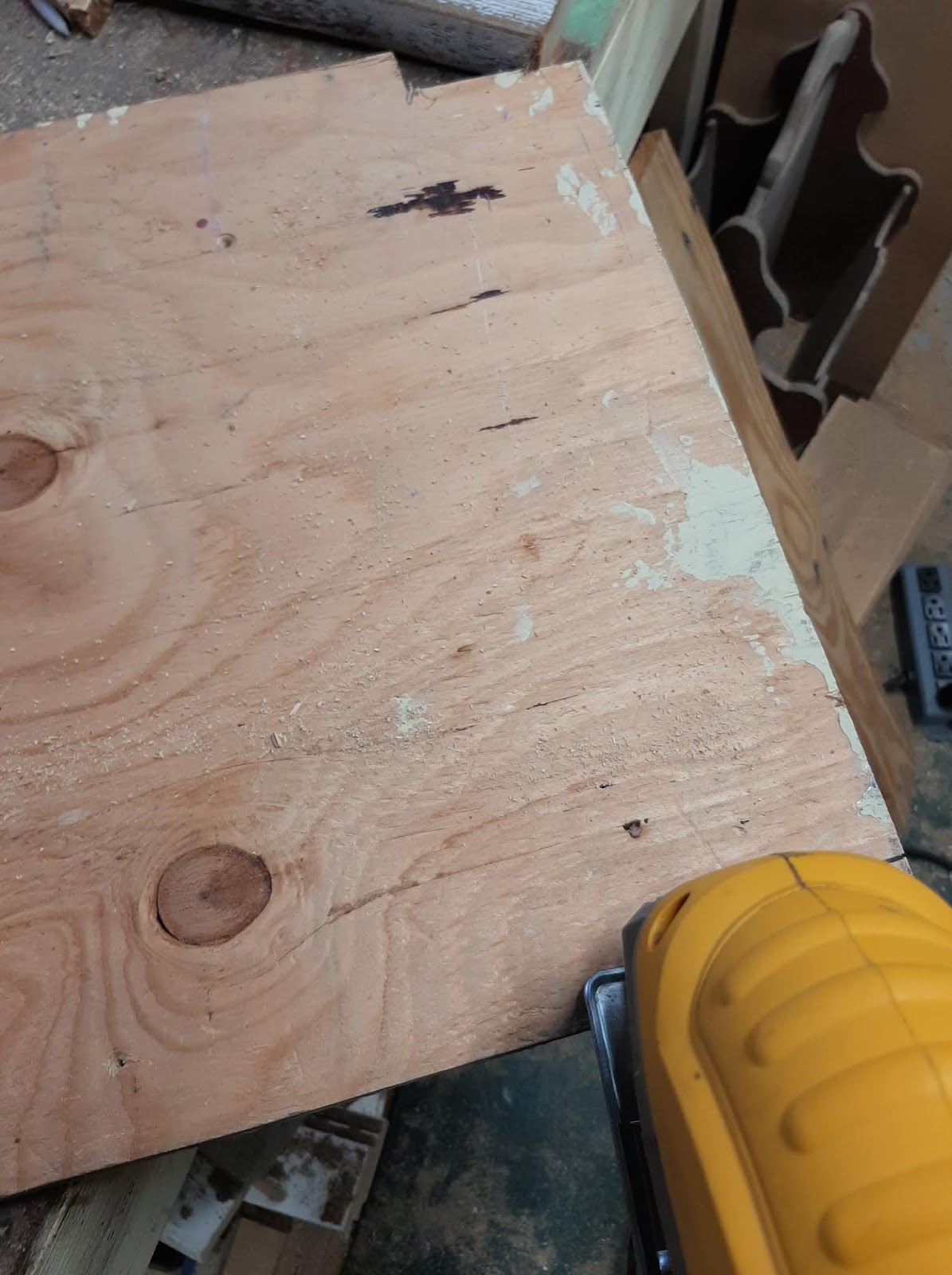 Beyond The Picket Fence: Reclaimed Pallet Wood Seed Crate Storage Bench