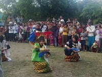 FROM FIKOM FOR BULUKUMBA, SULAWESI SELATAN: KESENIAN BULUKUMBA