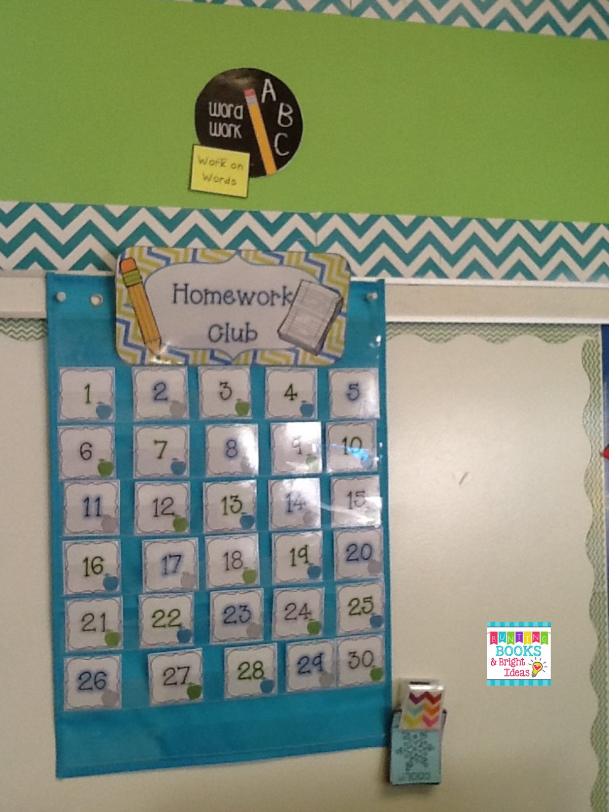 Welcome to the UNI-corner: Classroom Pics... Better Late Than Never!