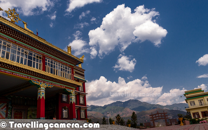 Dzongsar Khyentse Chökyi Lödrö Institute – A stunning & full of colours ...