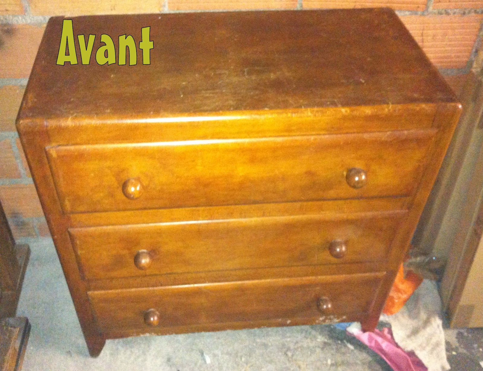 Relooking d'une commode années 50