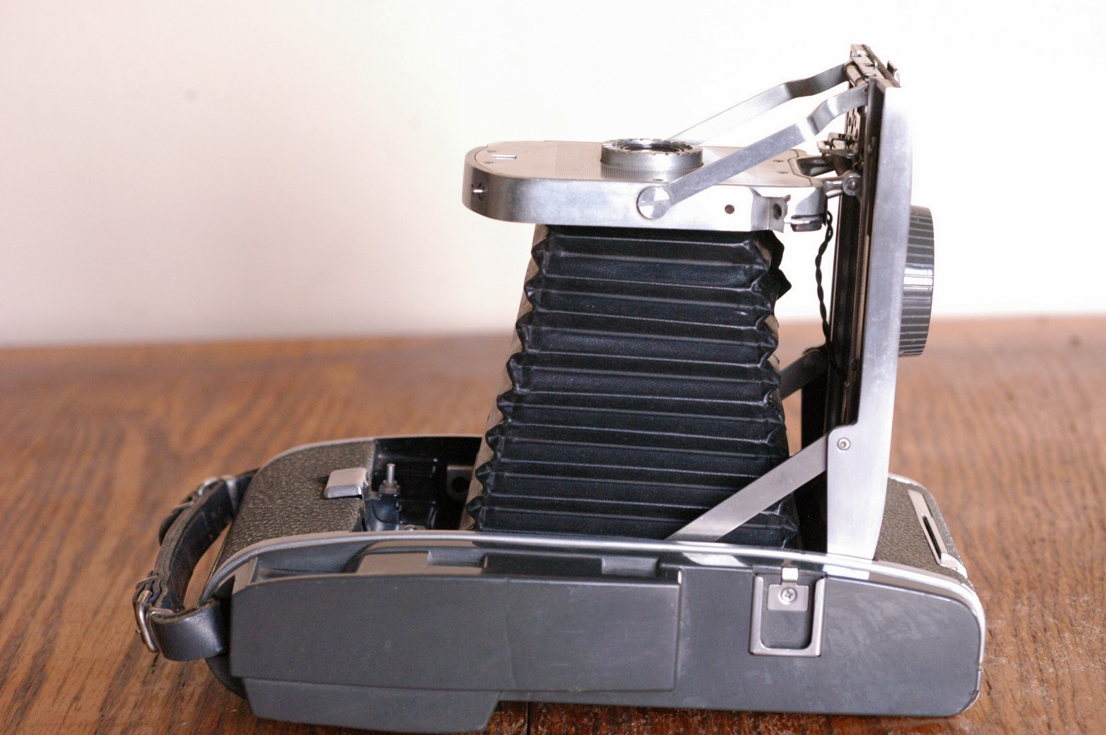 Vintage Camera House: Polaroid Land Camera Model 150