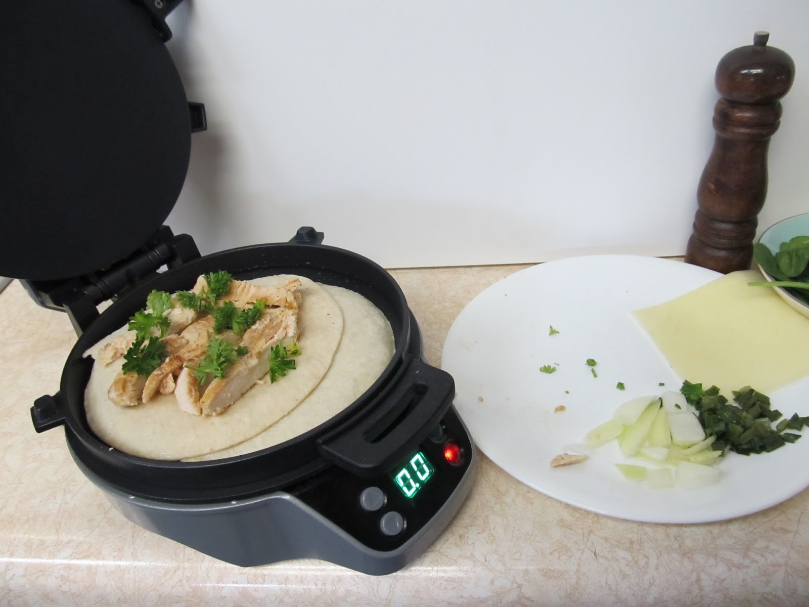 Know this appliance? How do I use it?: Hamilton Beach Breakfast Burrito ...