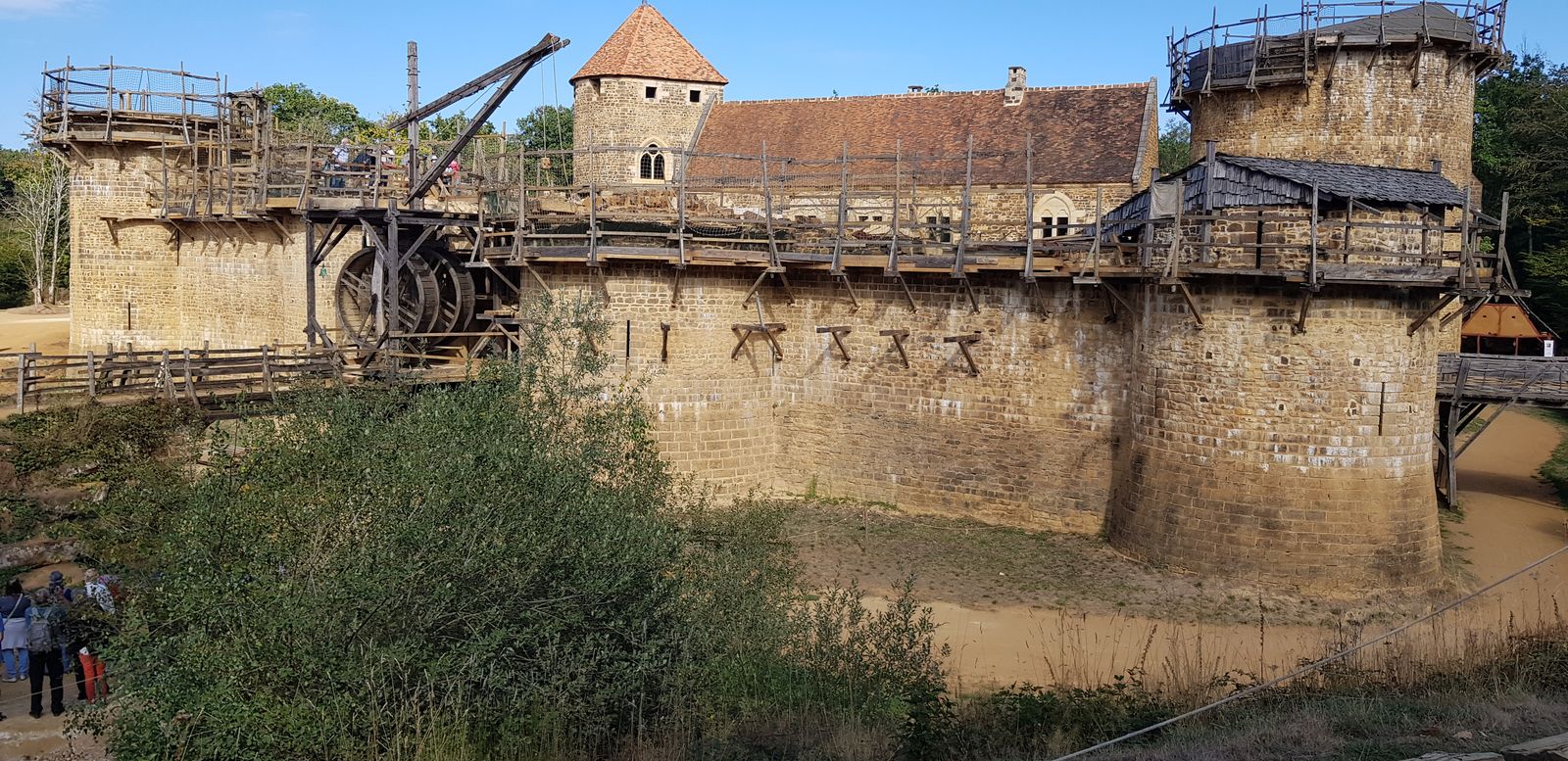 [TMP] "Guédelon castle building project." Topic