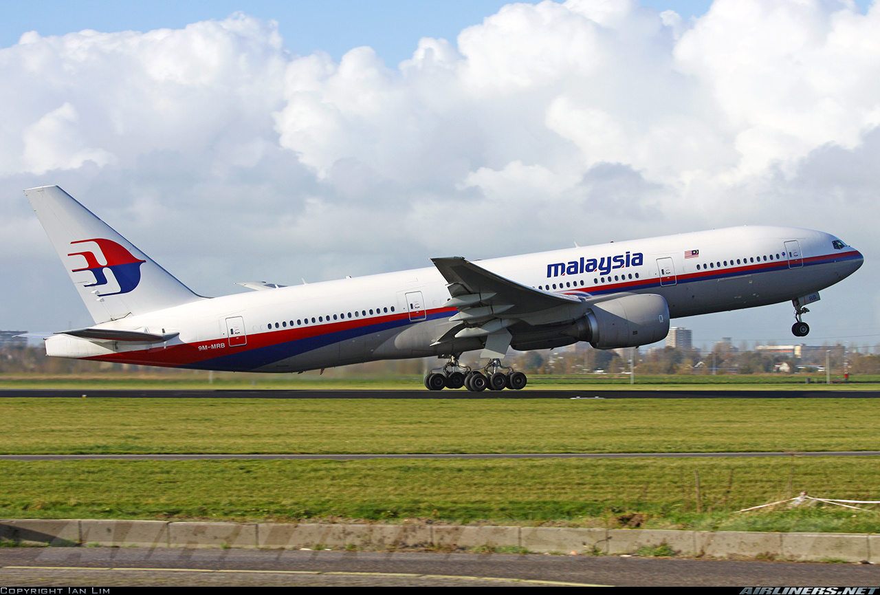 Charles Ryan's Flying Adventure: My Malaysia Airlines Boeing 777-200ER ...