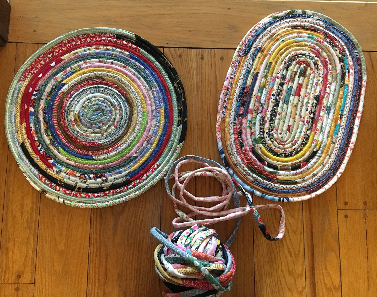 Snug Harbor Quilts: Scrappy Little Rugs