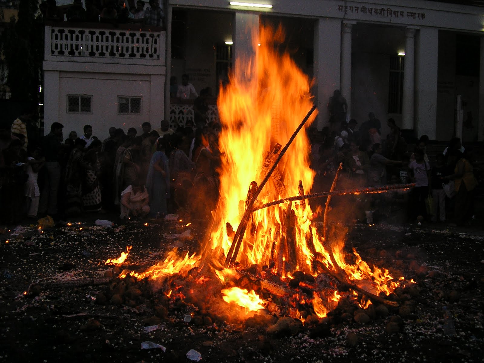 Proud to be an Indian: Importance of Holi: Festival of Colors