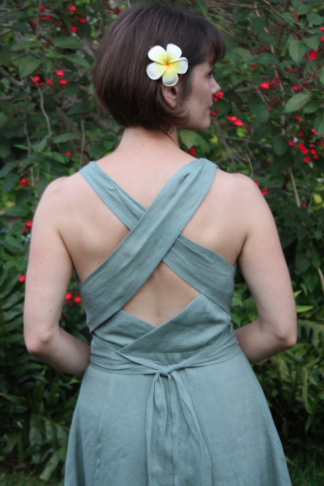 Nicole at Home: Vintage-inspired linen sundress