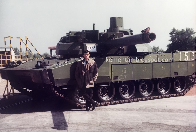 Senang Diri: Circuit breaker Day 12 pix: Leclerc MBT and tank factory visit