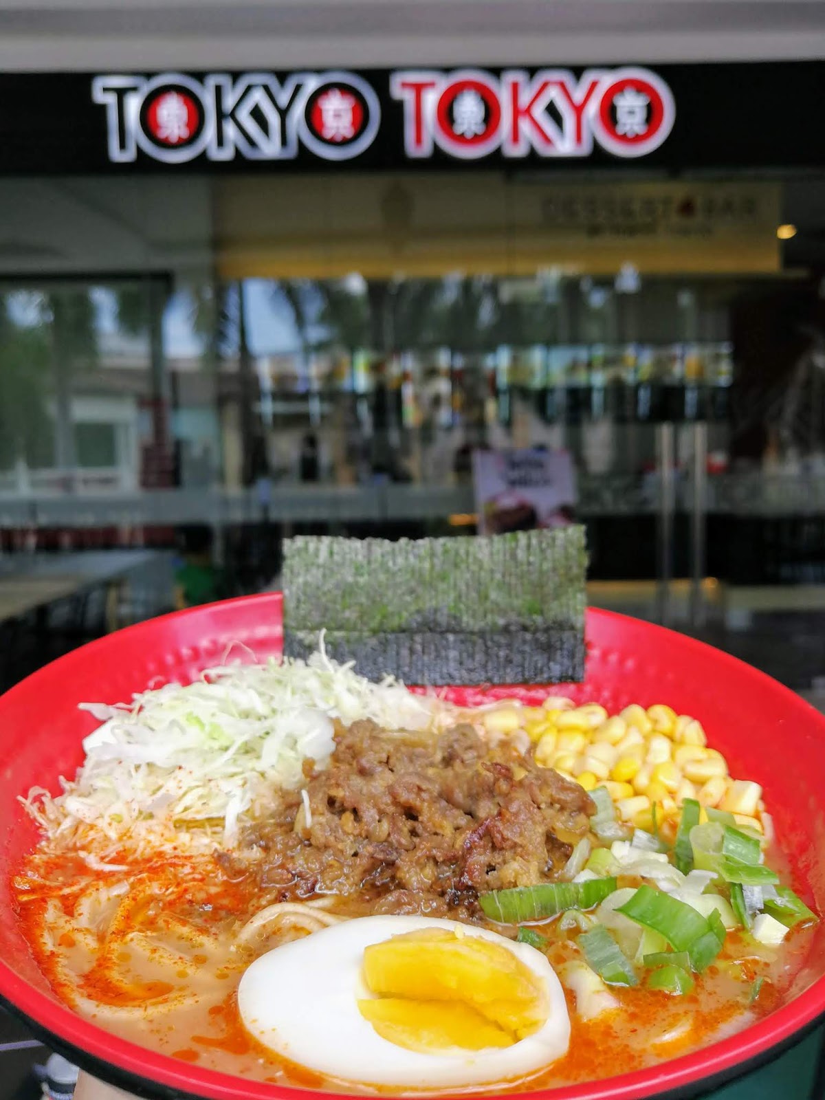 THE PICKIEST EATER IN THE WORLD: TOKYO TOKYO'S NEW BEEF AND TOMATO RAMEN!