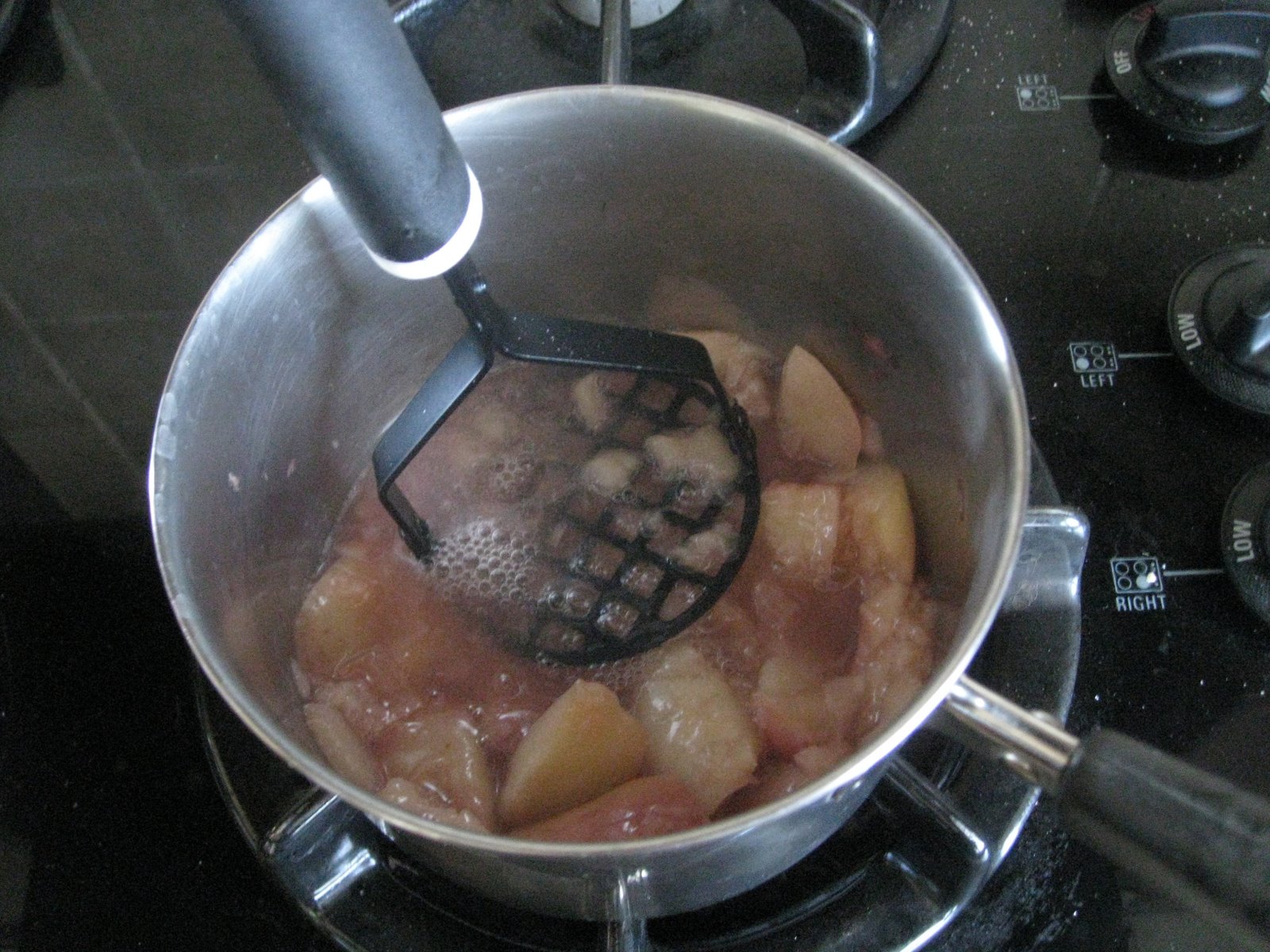 Cindy deRosier: My Creative Life: Peach Syrup