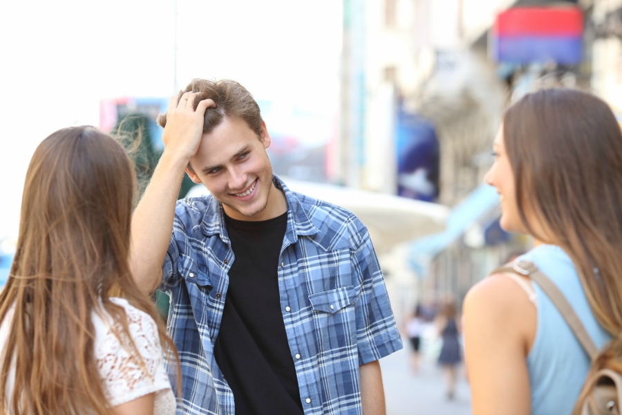 Ultimate Guide to Escaping the Friend Zone - How to Avoid Being Friend ...
