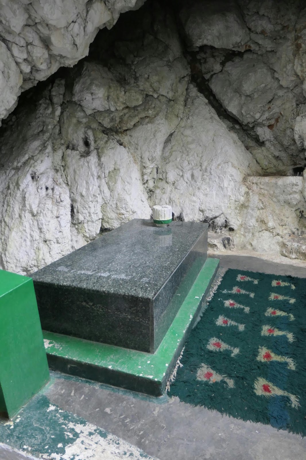 RoadTrip from Austria to Iran 2019: 1400 km: Albania, Sari Saltik