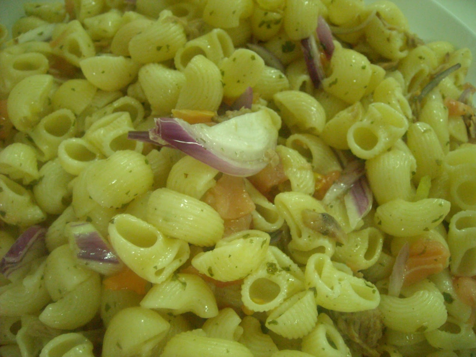 TU COCINA CON GUSTO: Pasta cocida con vinagreta de cebolla