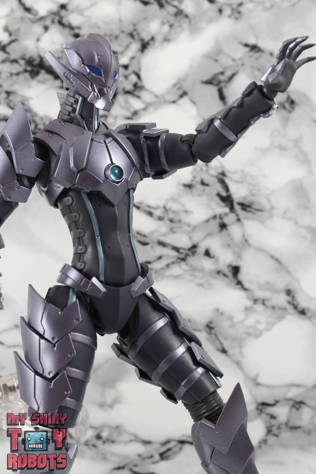 My Shiny Toy Robots: Toybox REVIEW: S.H. Figuarts Bemular -the Animation-