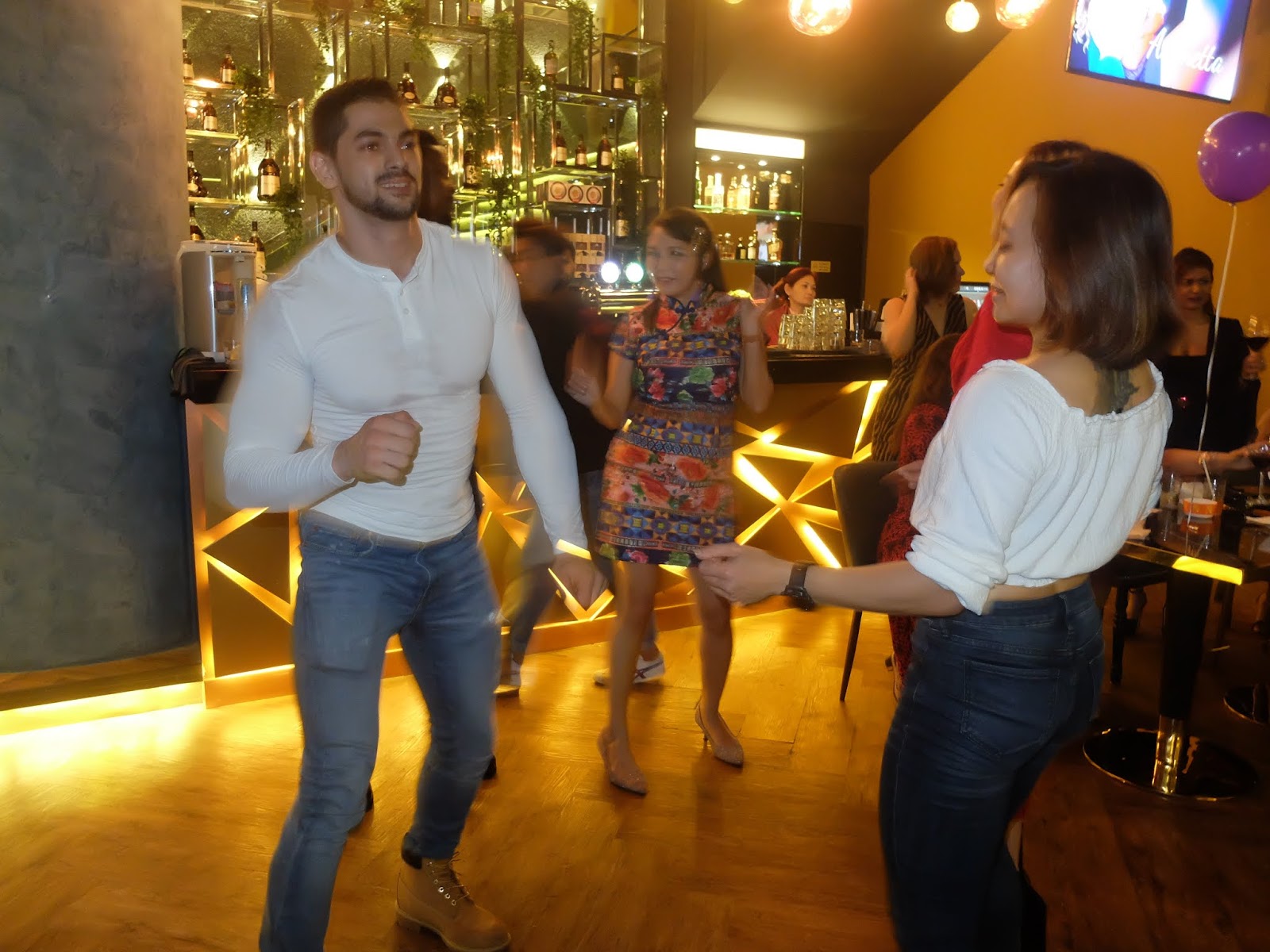 Kee Hua Chee Live!: AMMETTA MALHOTRA HOSTED HER DELIGHTFUL BIRTHDAY ...