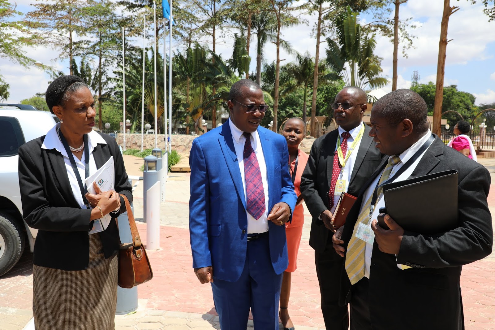 VIJIMAMBO: HOTUBA YA MHE. DKT. PHILIP I. MPANGO (MB), WAZIRI WA FEDHA ... VIJIMAMBO: HOTUBA YA MHE. DKT. PHILIP I. MPANGO (MB), WAZIRI WA FEDHA ...