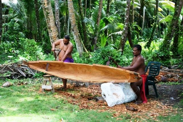 Proa Sailing: Canoe pics from Ifalik and Puluwat