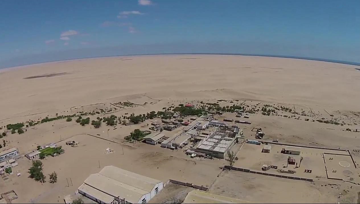 tropicalia: " Angra das Aldeias, Porto Alexandre, Tômbwa, Angola"