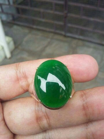 Jual Batu Imperial Jade / Giok dari Burma & Thailand