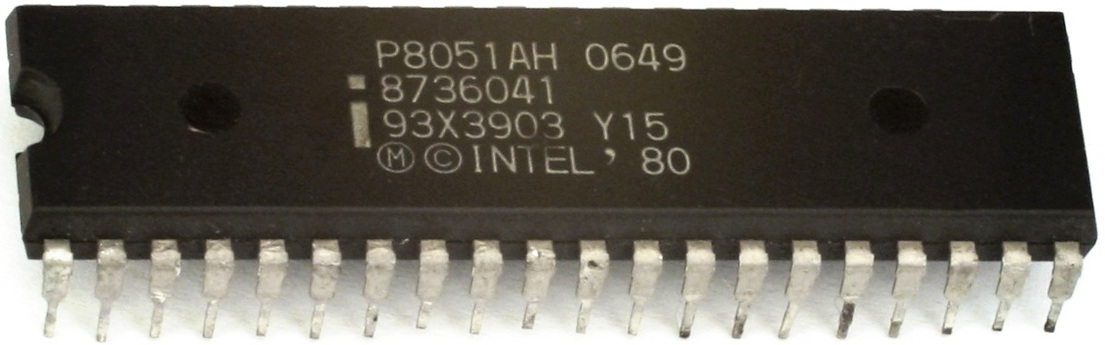 Ubuntu Peronista: ¿Cómo simulo un microcontrolador Intel 8051 en Ubuntu?