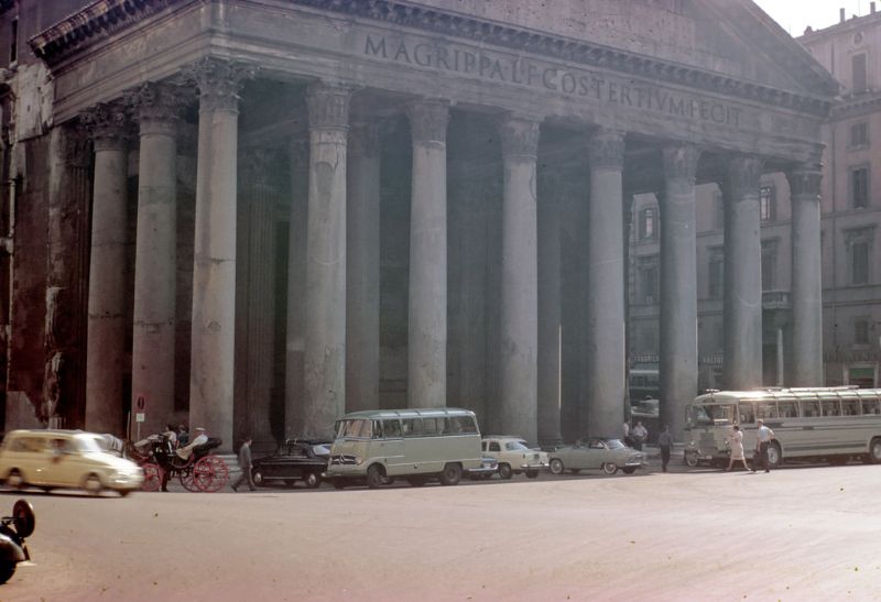 40 Fascinating Photos That Capture Street Scenes of Rome in the Early ...