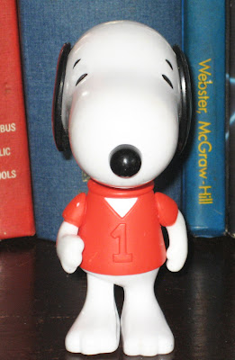 Percy's Fast Food Toy Stories : BK - Snoppy Number 1 - Peanuts