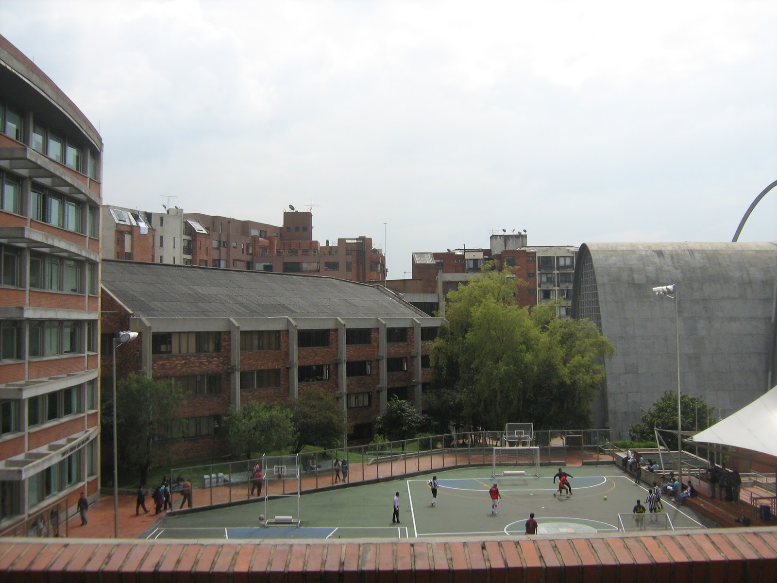 Bienvenido A Nuestro Espacio Unisalle: Universidad de la Salle.. (Historia)