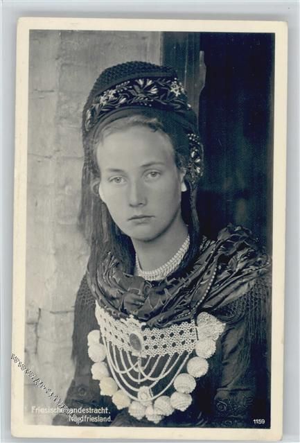 FolkCostume&Embroidery: Costume of the North Frisian Islands