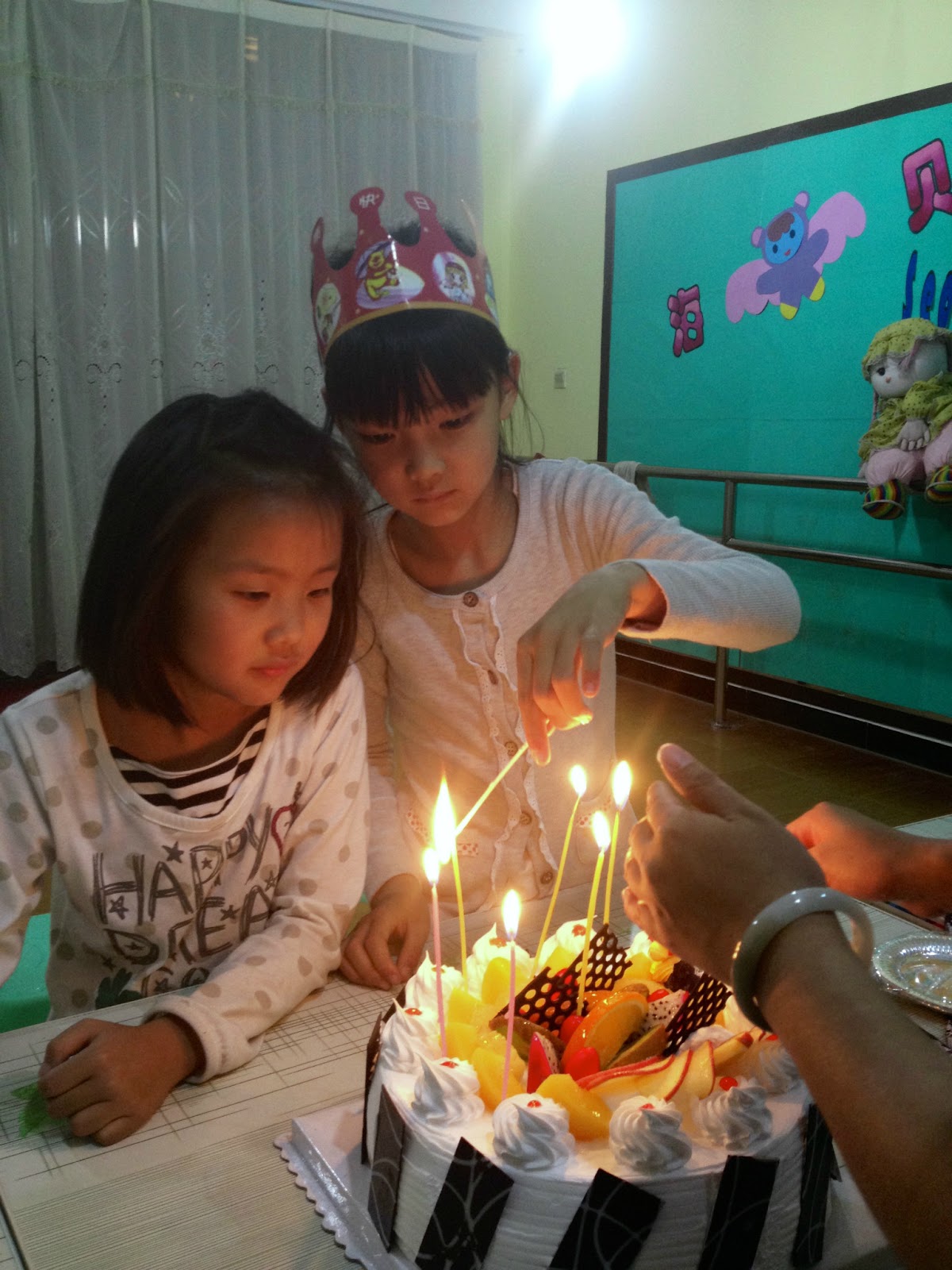 Zhong Guo Hailey: Culture & Cake Fights