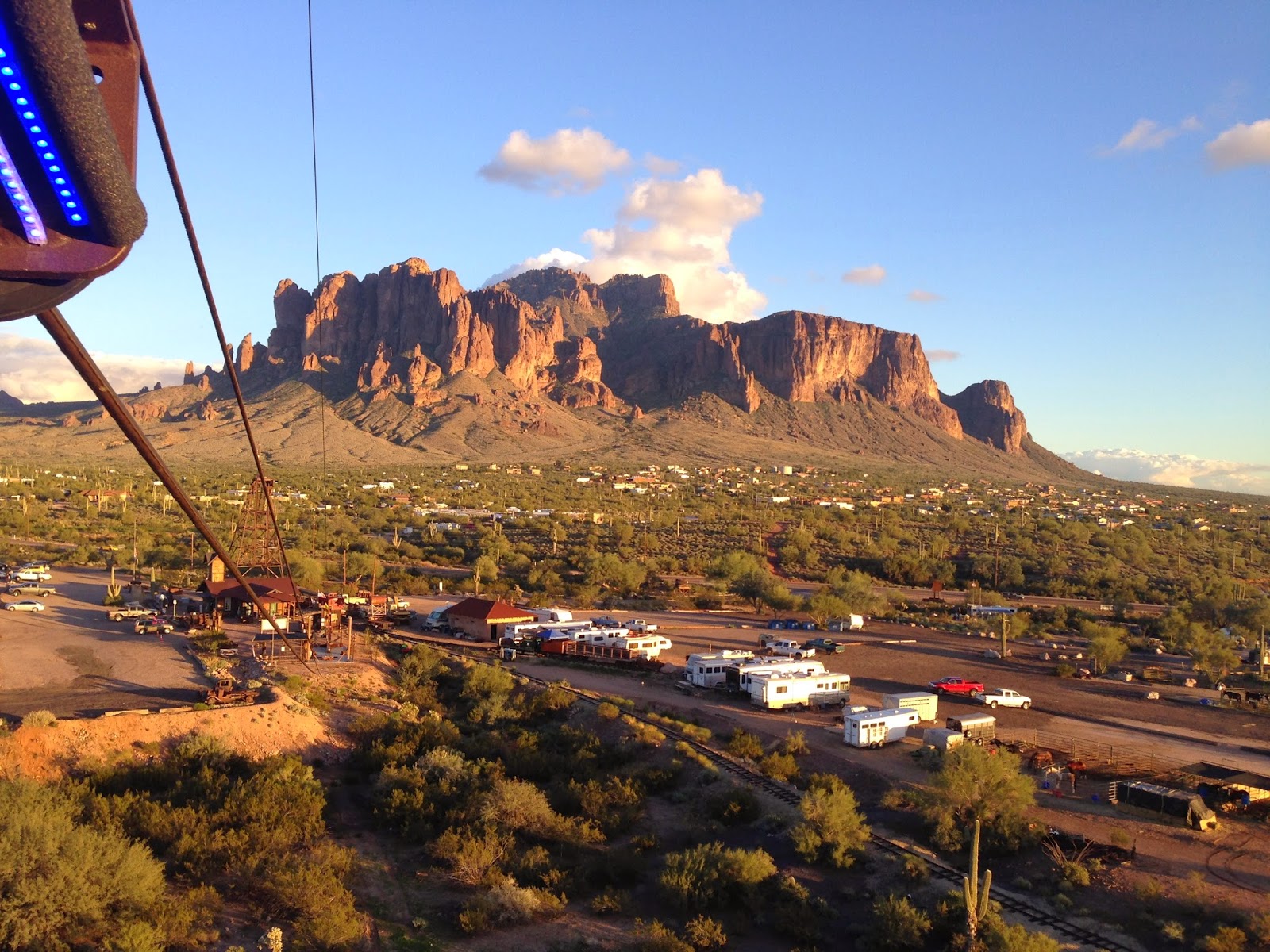 Camping and Horses : MORE CAMPING AND RIDING AT GOLDFIELD IN THE ...