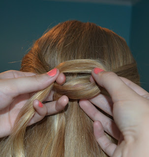 Whatsoever Things Are Lovely: Celtic Knot // Hair Tutorial