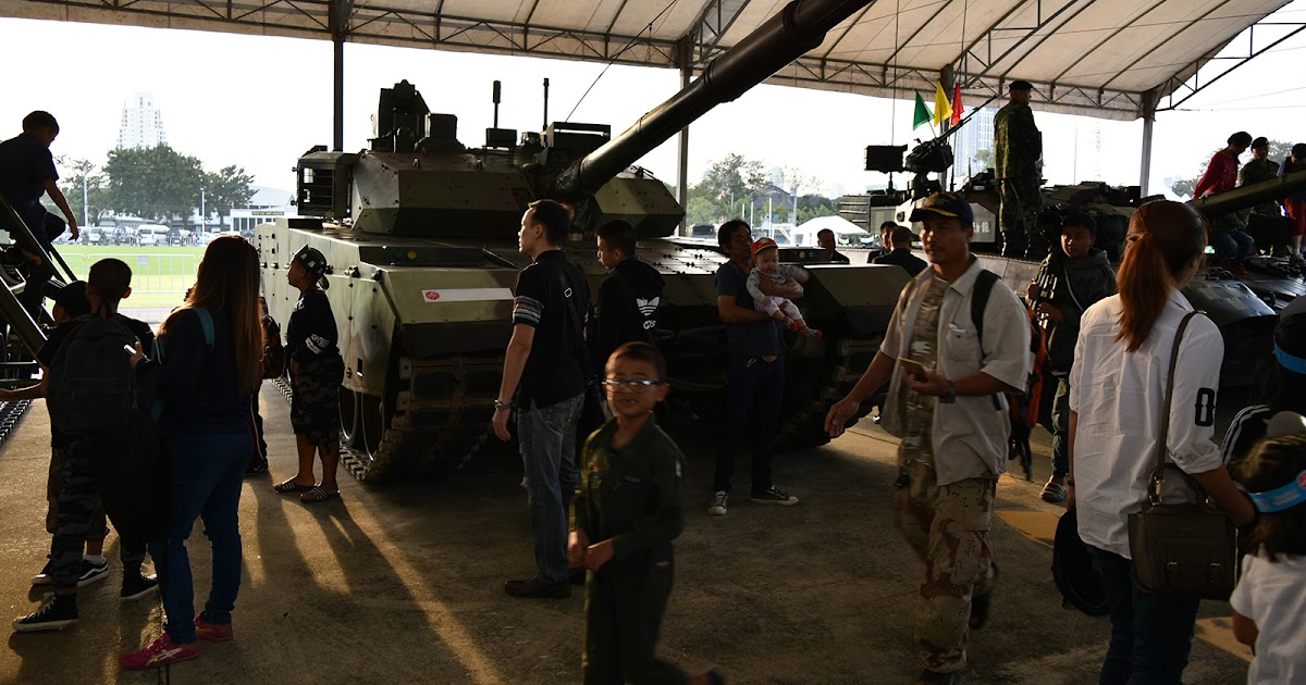 AAG_th บันทึกประจำวัน: รถถังหลัก VT4 Oplot และ M60A3 ในวันเด็ก ๒๕๖๑ กองพลทหารม้าที่๒ รักษาพระองค์