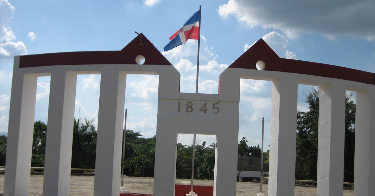 MONUMENTO AL GRITO DE CAPOTILLO ~ Cultura Dominicana