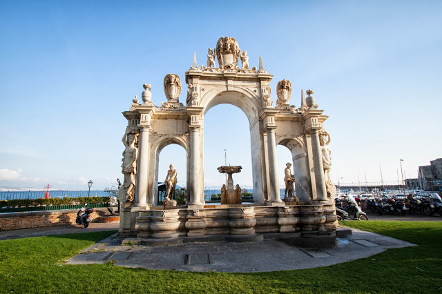 Napoli: istruzioni per l'uso | Assaggi di Viaggio